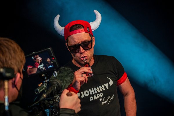 Büffel, Stier und Bull Riding: Veterano Osborne auf den Olé-Parties ...